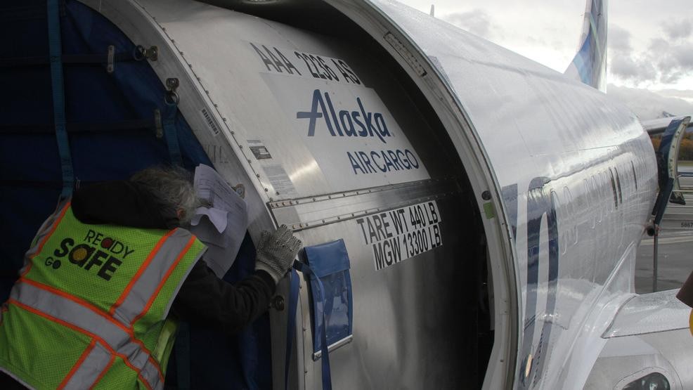 First passenger jet configured for cargo unveiled in Alaska – Moov ...